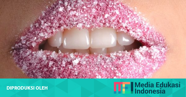 Bibir Pucat? Aplikasikan 4 Urutan Lip Care Routine Ini Agar Bibir Cerah ...